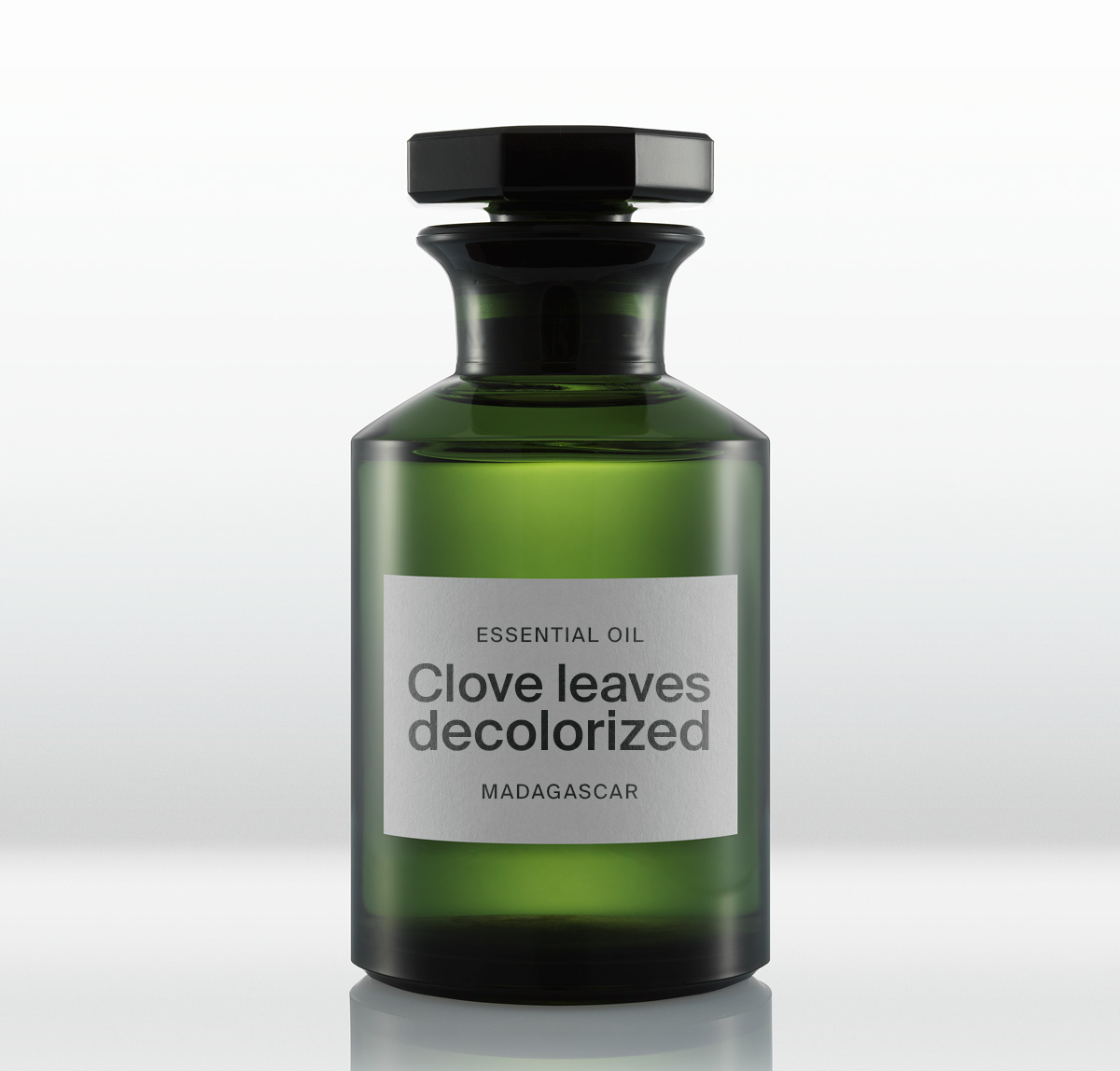 Clove leaves EO discolored